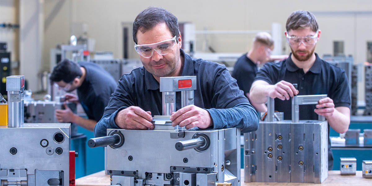 Career Opportunities - SyBridge Technologies