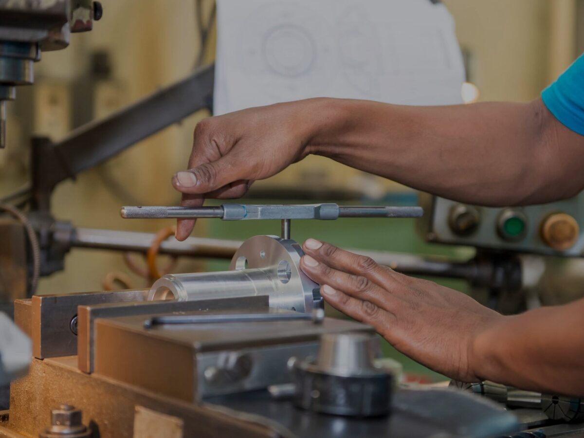 Single-Cavity vs. Multi-Cavity Injection Molding - SyBridge Technologies